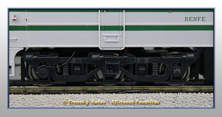 trenesyautos-aficionesfavoritas trenes 000 001 03 H0 locodiesel 001 02 ...